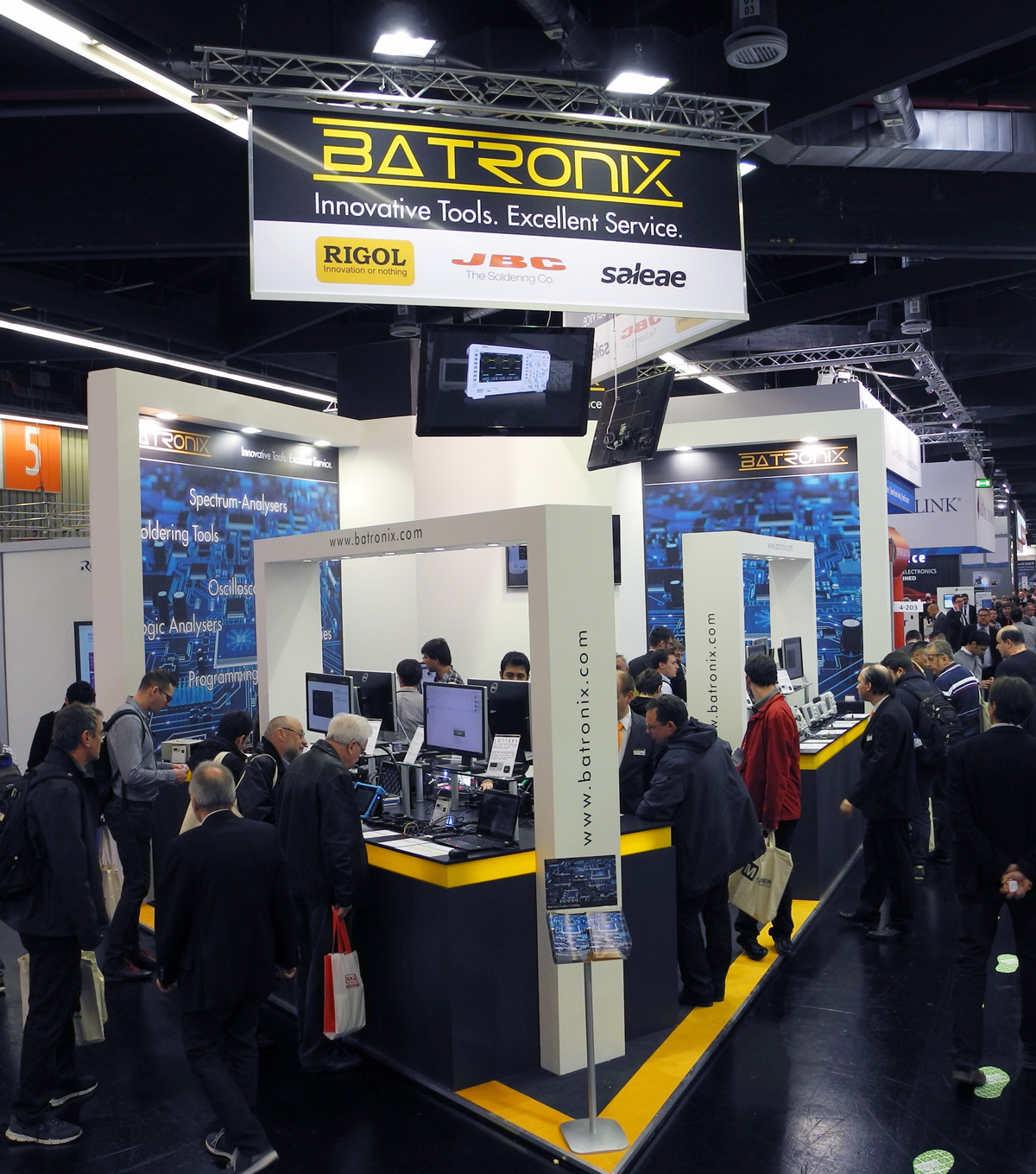 Batronix - Programmer, Adapter, Measurement & Test, ICs and more...